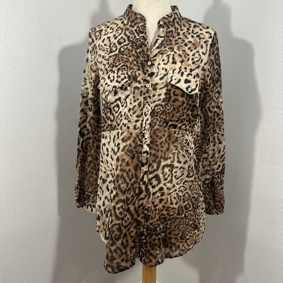 Zara | Tops | Zara Basic Shirt Womens Extra Small Cotton Animal Print ...